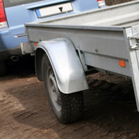 How to Safely Pull a Trailer | DMV.ORG